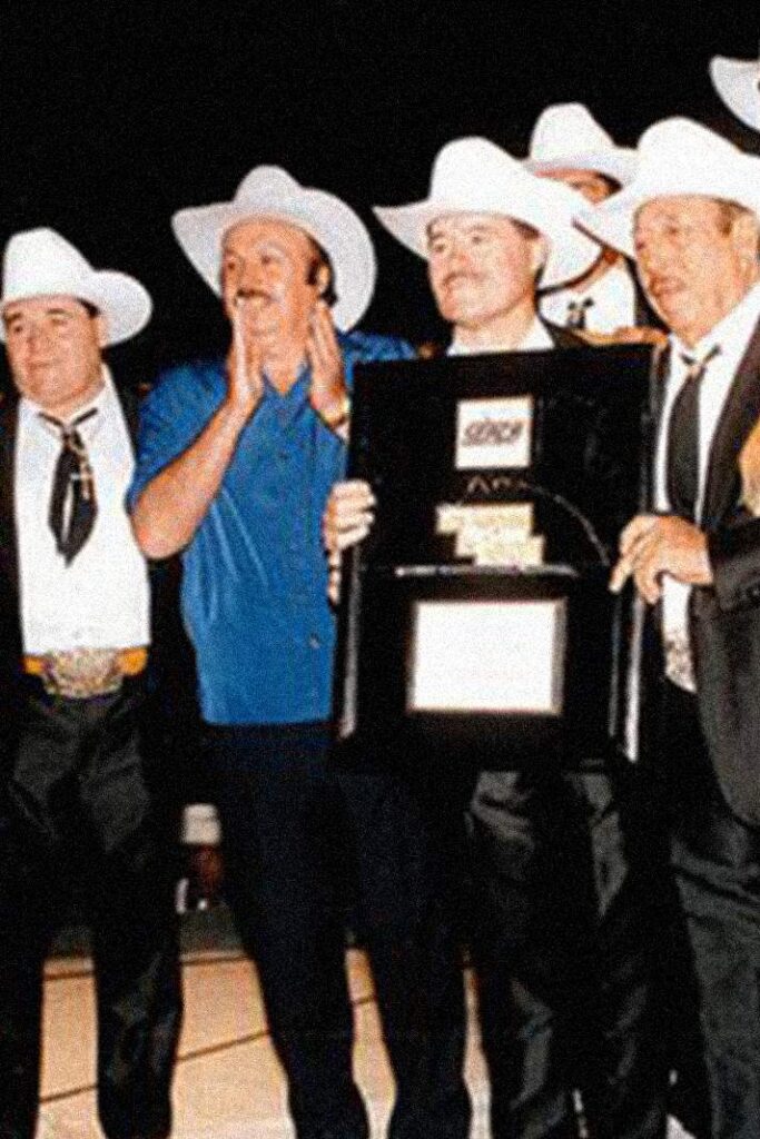 Servando Cano, el manager de la música regional - Urbanda Magazine