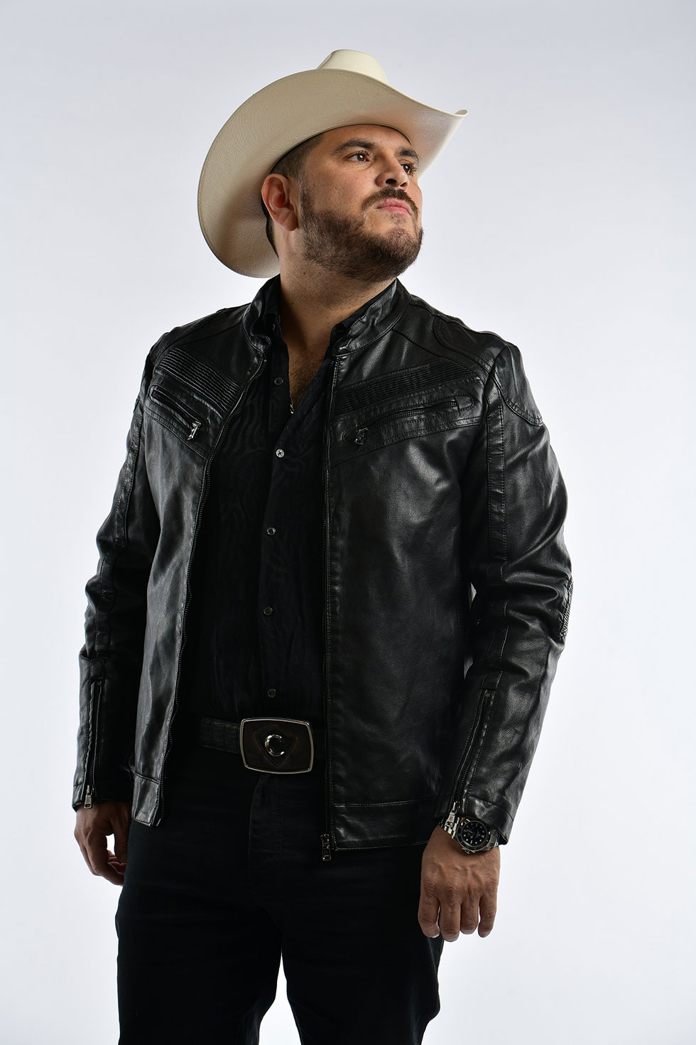 Todo sobre el próximo show de El Komander - Urbanda Magazine