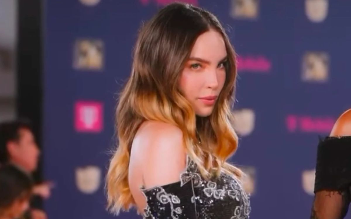 Los looks de Belinda en Premios Lo Nuestro 2024