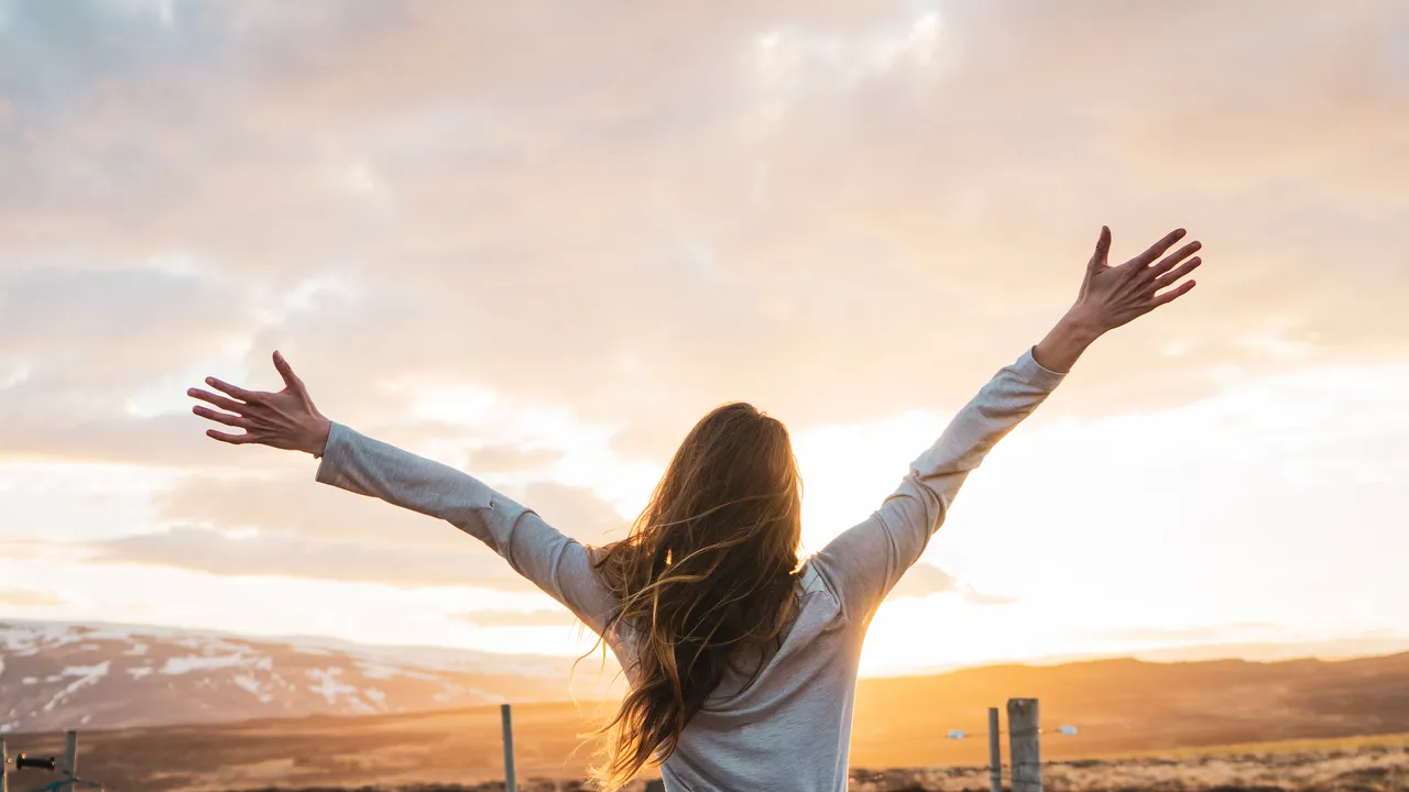 ¿Qué significa manifestar y cómo puedes usarlo para transformar tu vida?